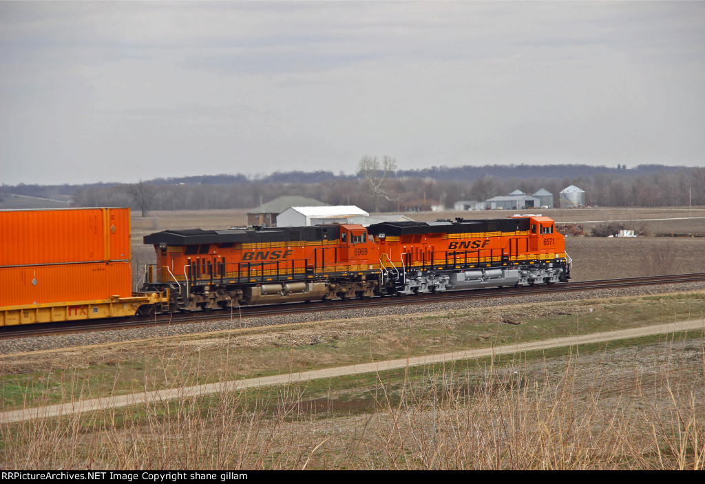 BNSF 6571 Brand new C4!!!